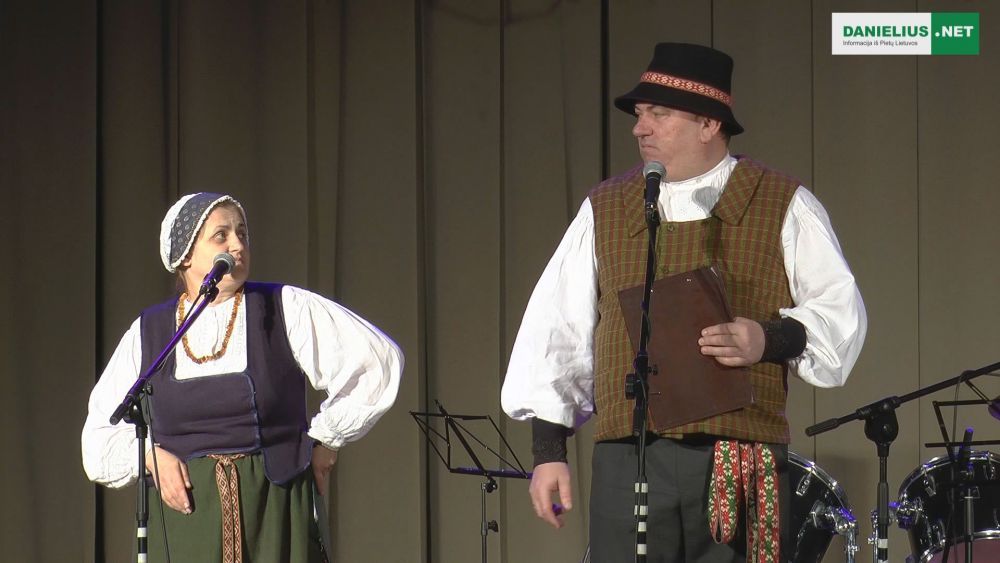 Renginių vedėjai Juozulis ir Uršulė iš Marcinkonių (video) - danieliusnet